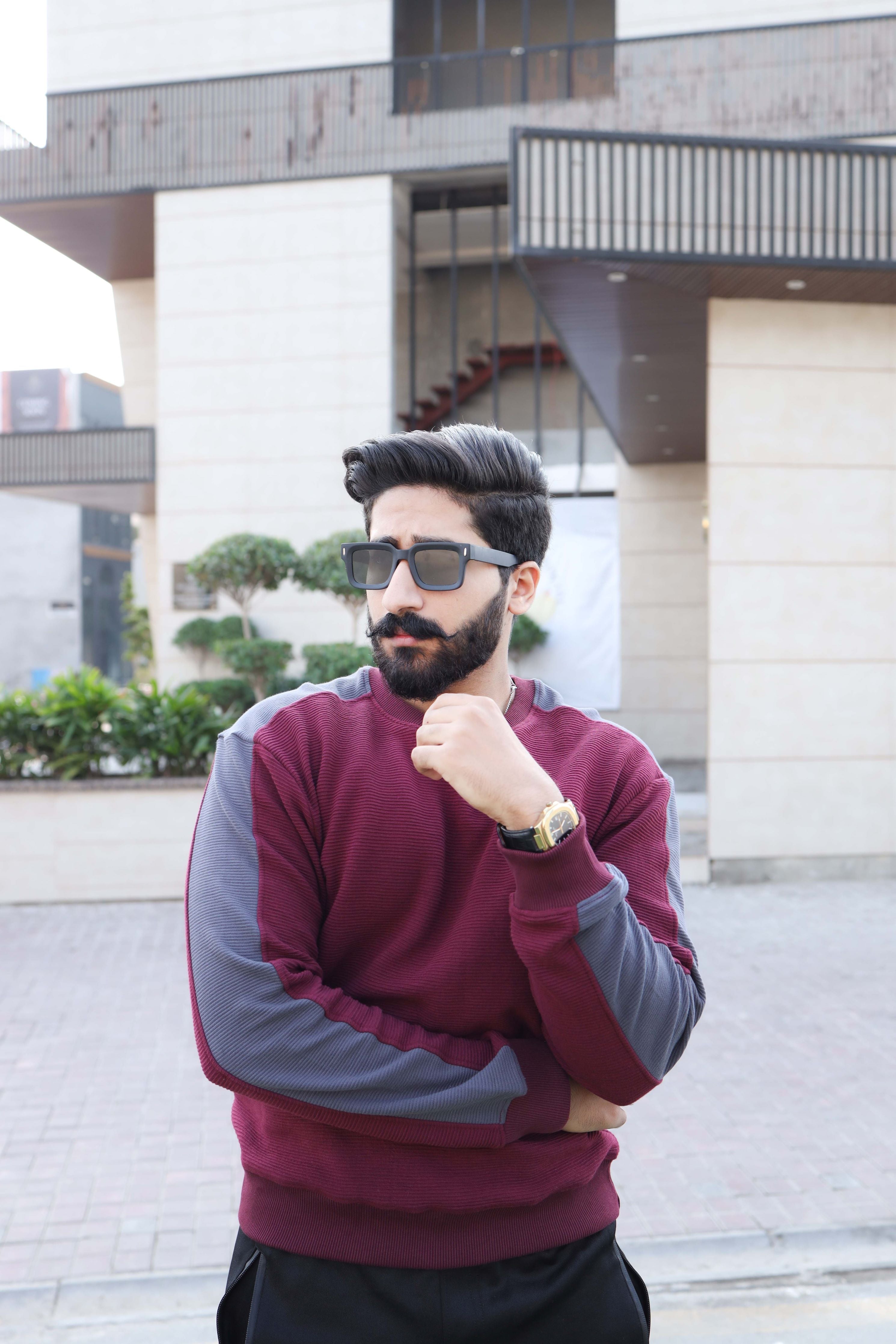 Burgundy Panel Knitted Sweatshirt (Men) – SARPANCH